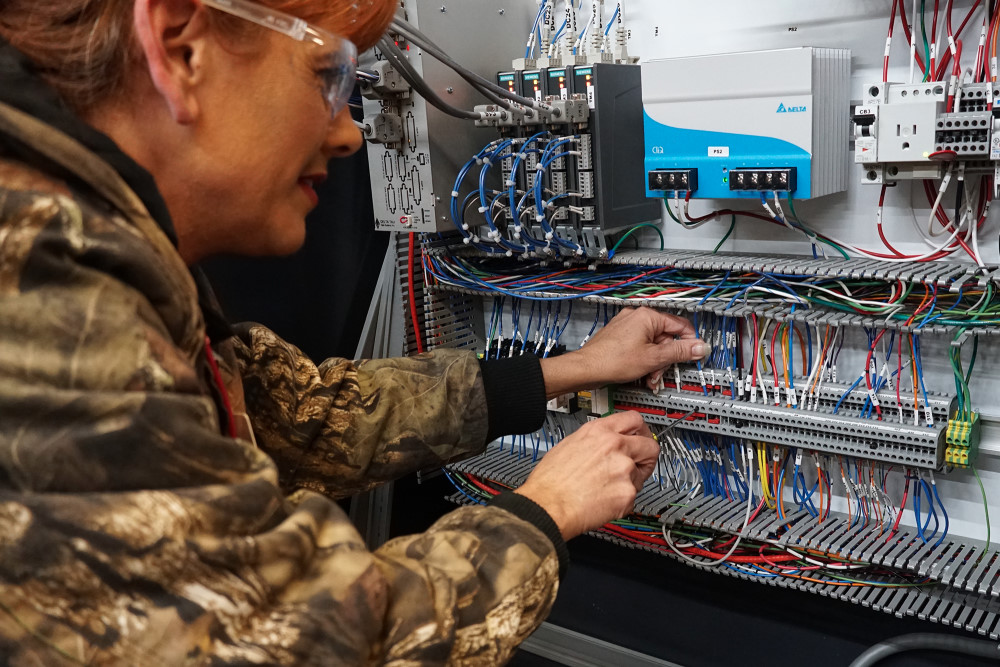 Retrofit & Service - Engineering Technology Corporation